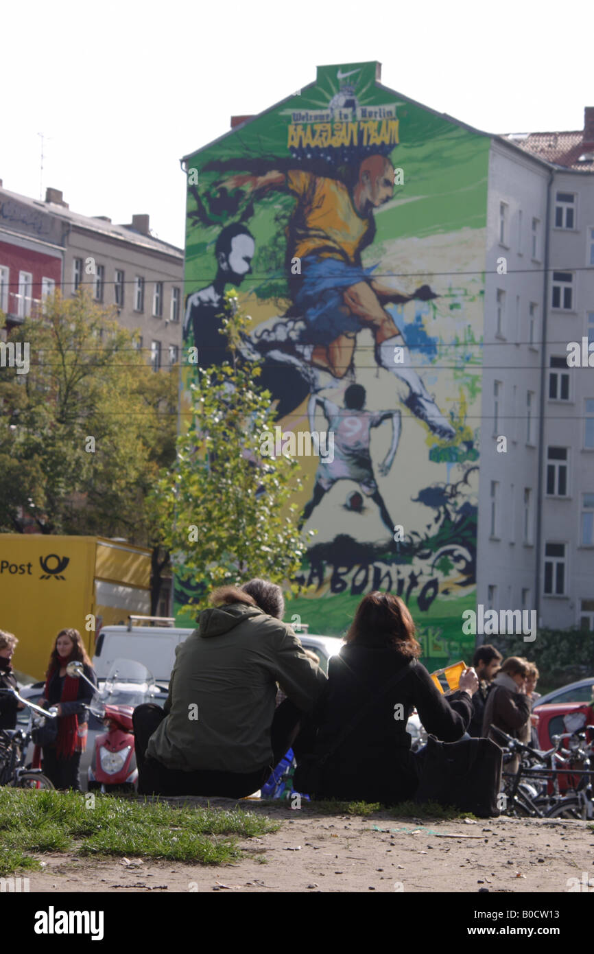 Steps in a park hi-res stock photography and images - Alamy