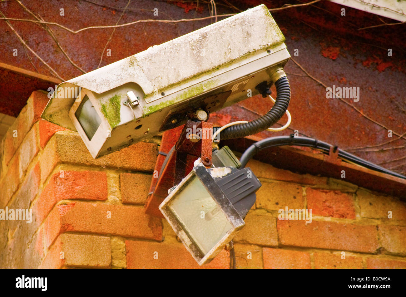 Old cctv camera hi-res stock photography and images - Alamy