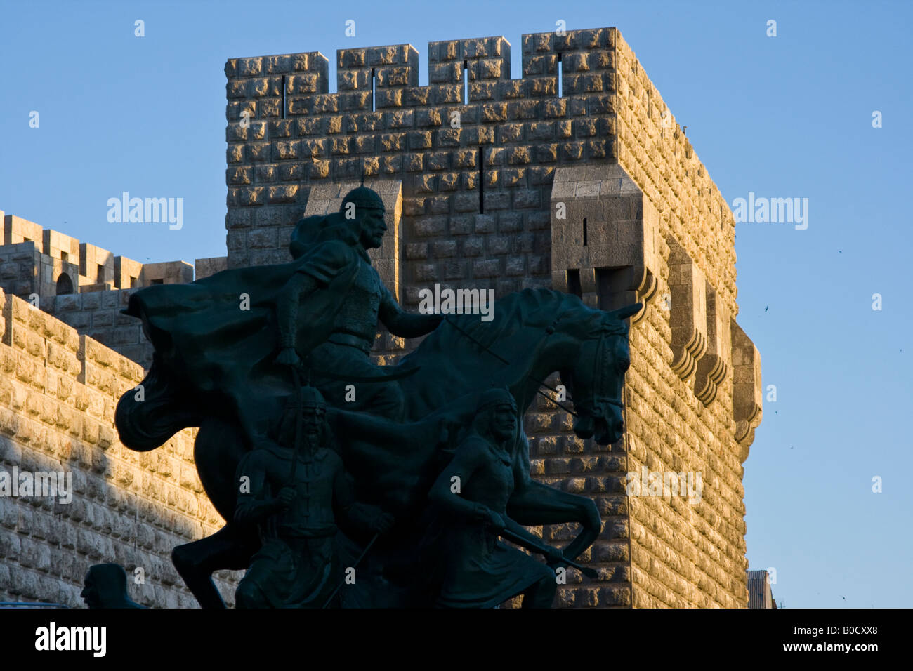 Statue of Saladin and the Citadel of the Old City in Damascus Syria ...