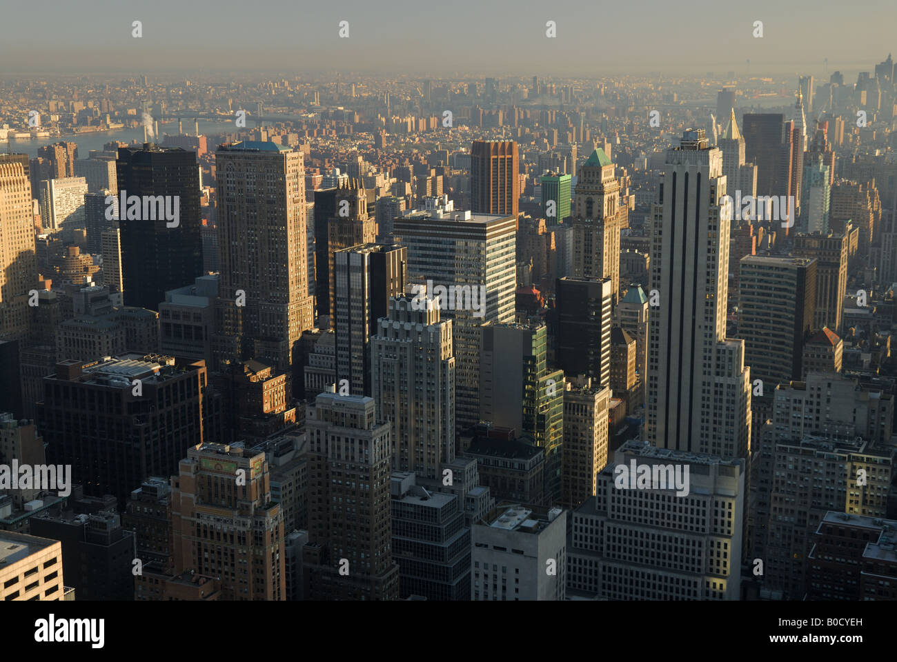New york skyline aerial hi-res stock photography and images - Alamy