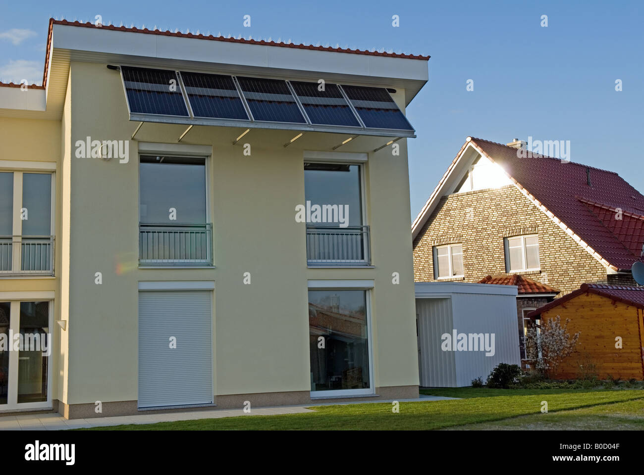 Solar panels on a newly built passive house in Oldenburg, Lower Saxony ...