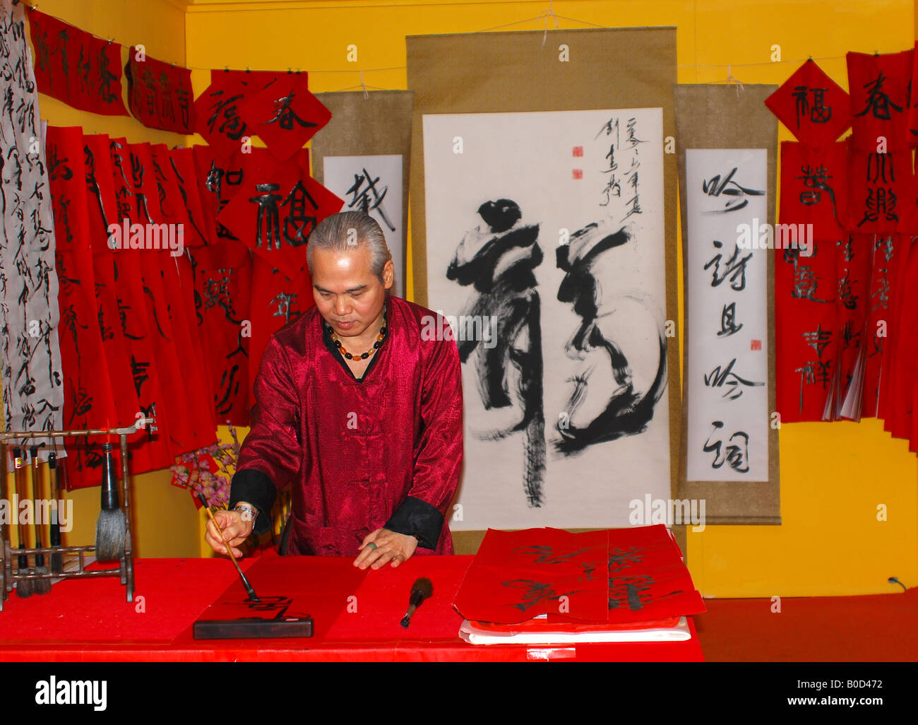 Artist Character High Resolution Stock Photography and Images - Alamy