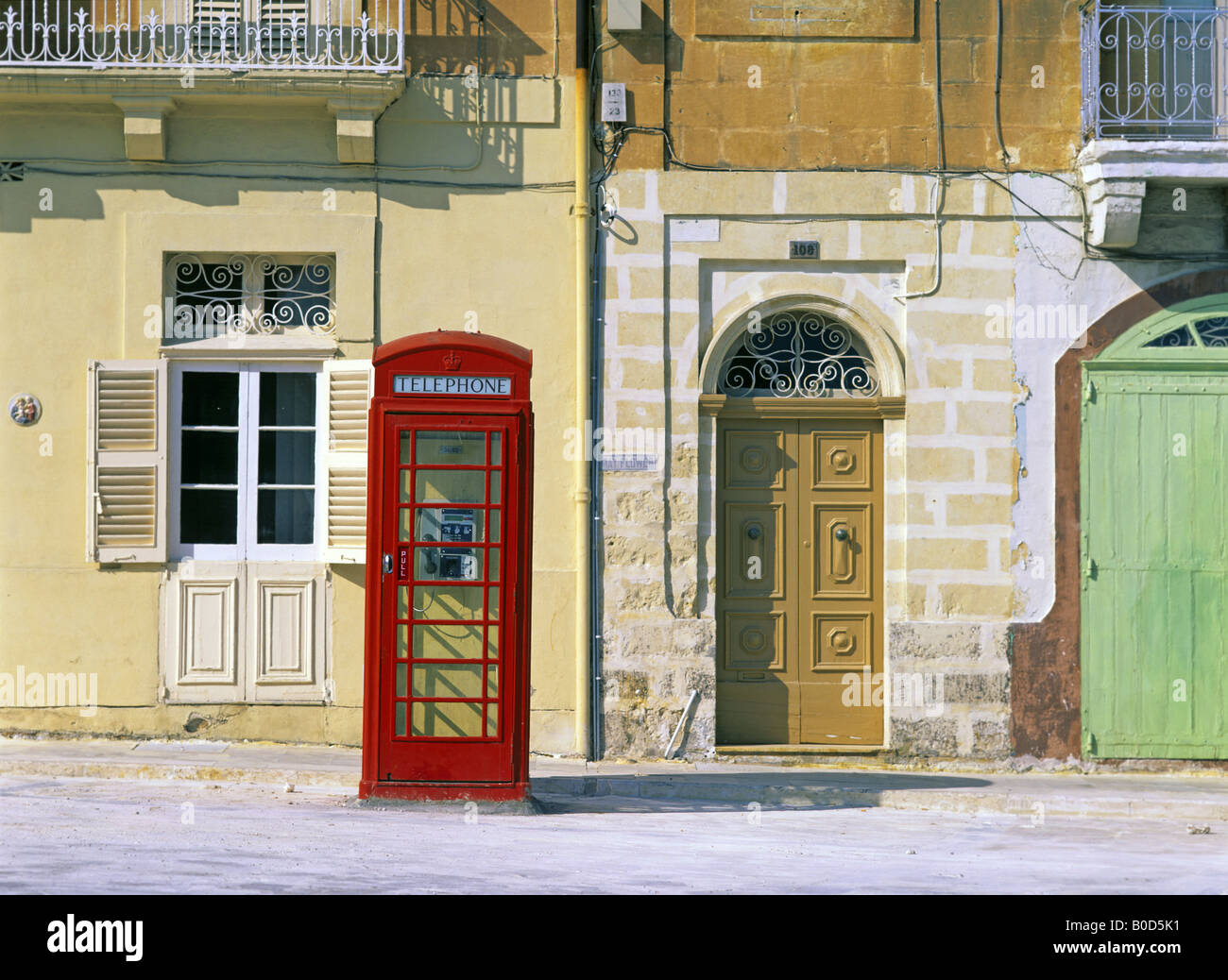 A telephone box Malta Stock Photo - Alamy