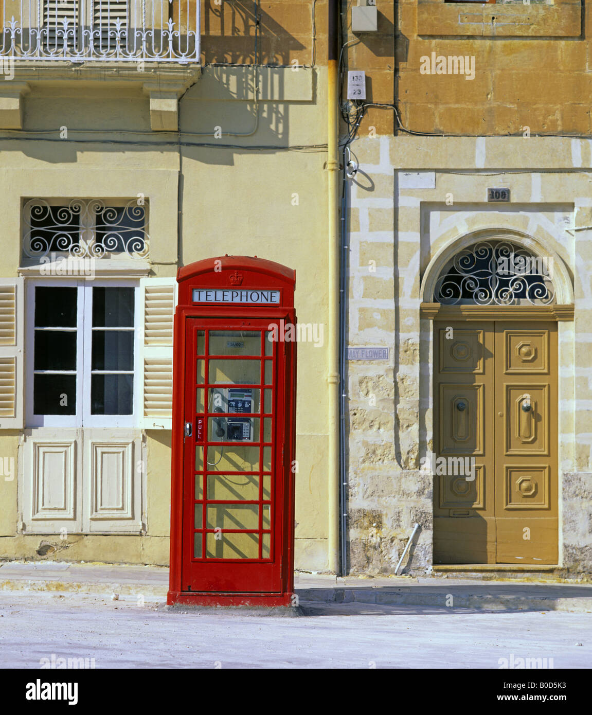 A telephone box Malta Stock Photo - Alamy