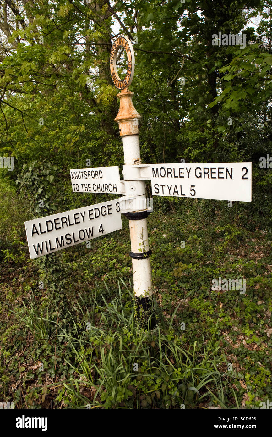 UK Cheshire Mobberley Knutsford Road rural direction sign post Stock ...