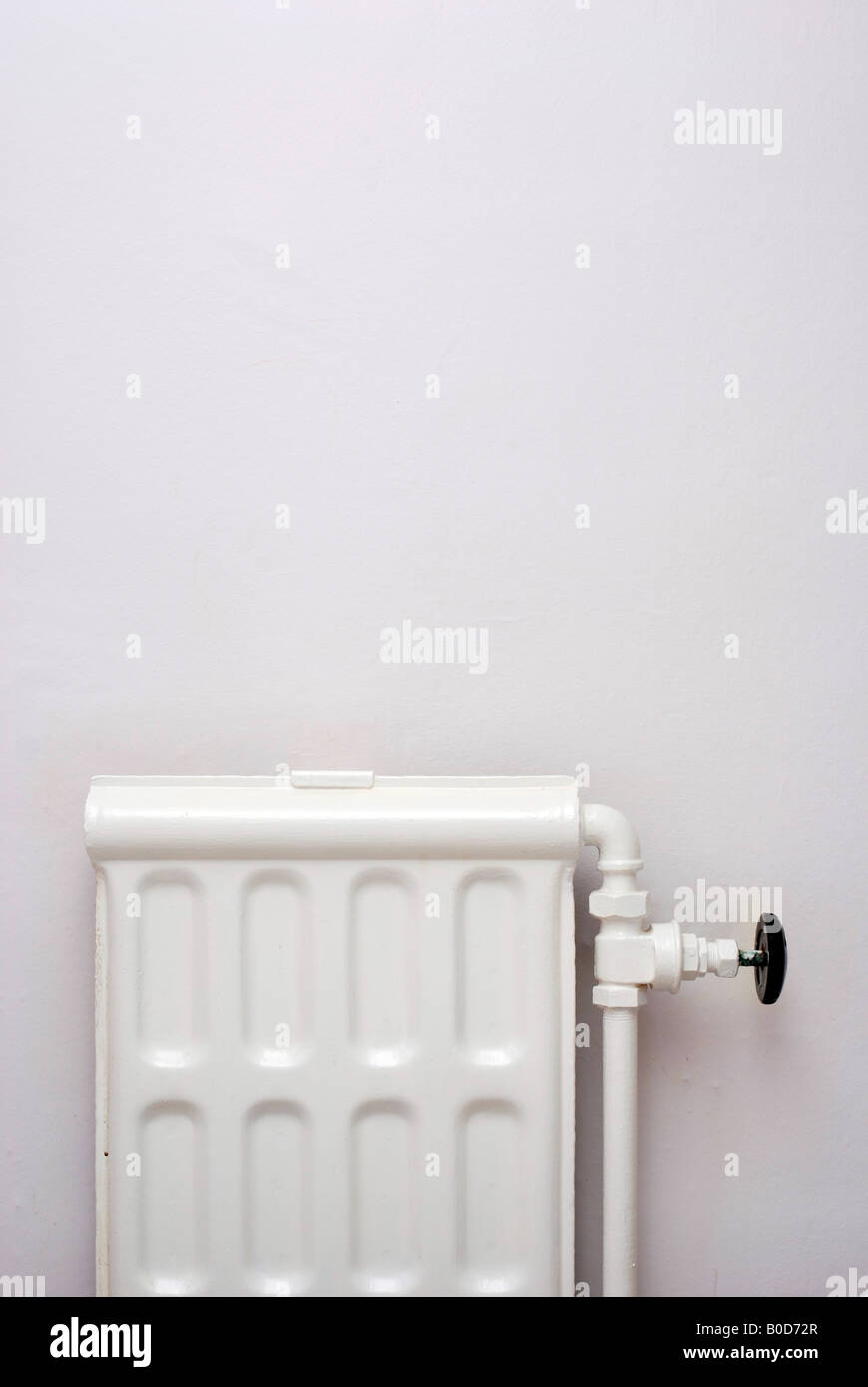 Old domestic heating radiator Stock Photo - Alamy
