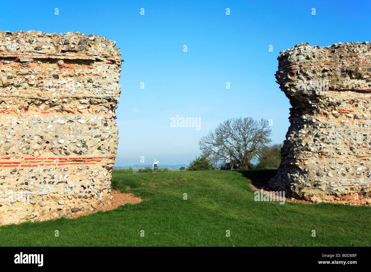 Walls and East Gate of the Roman Fort of Gariannonum at Burgh Castle ...