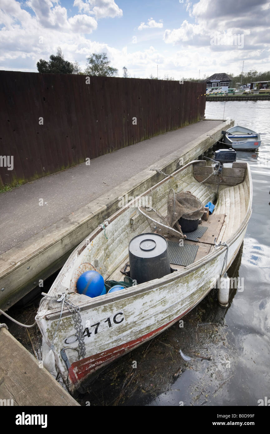 Old fishing boat - Horning High Street Stock Photo - Alamy