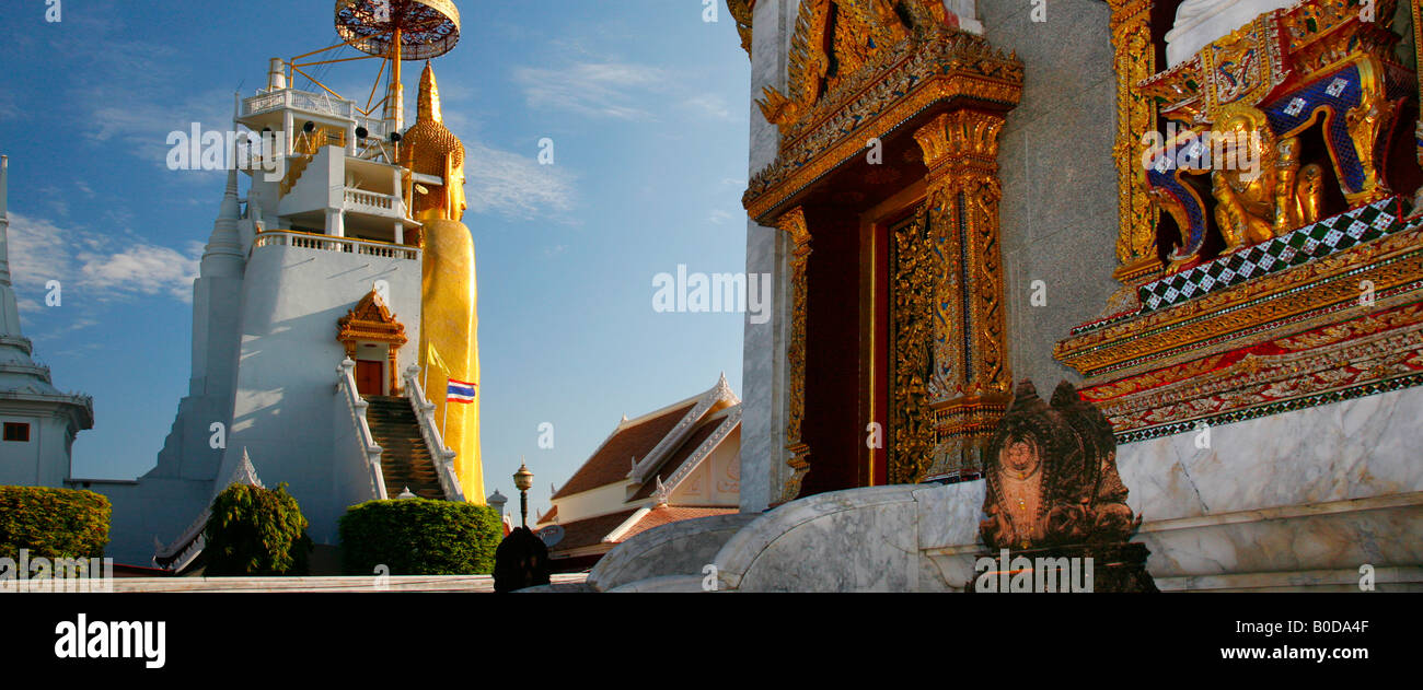 Statues at 32-meter Standing Buddha, Wat Intharawihan (Indravihan ...