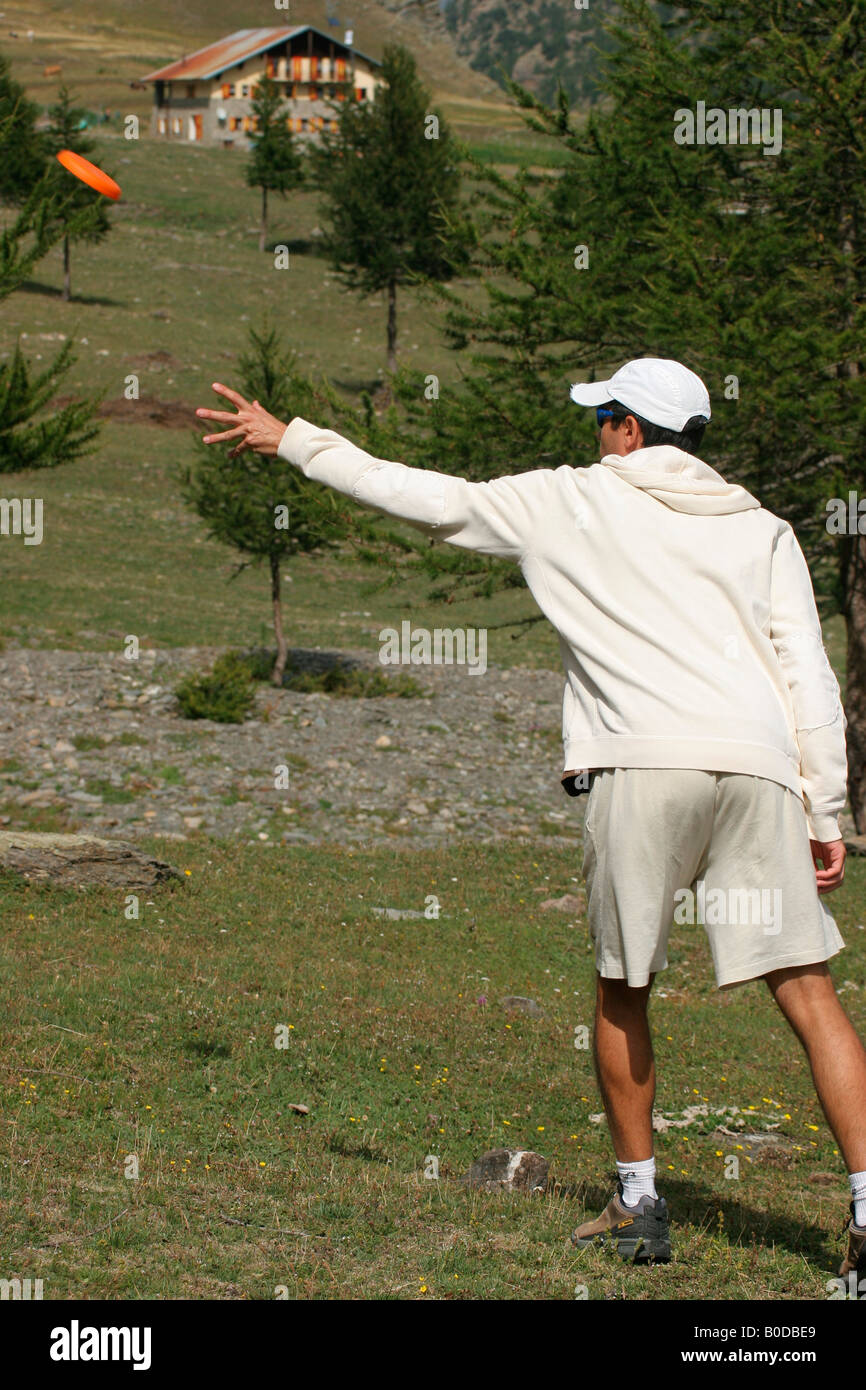 Boys playing in the Alps. Rifugio Willy Jervis, Val Pellice, Piemonte ...