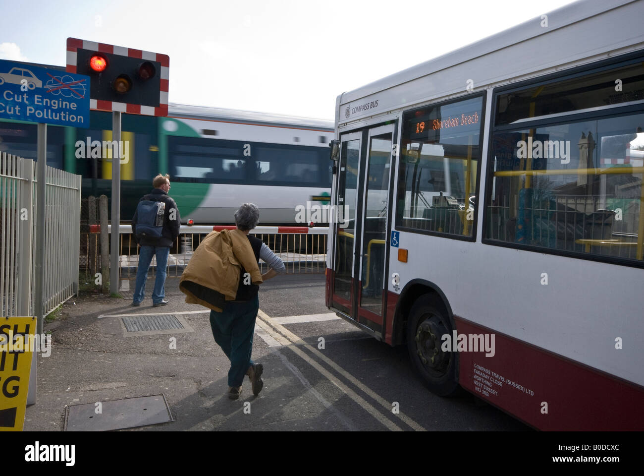 Two level crossing hi-res stock photography and images - Alamy