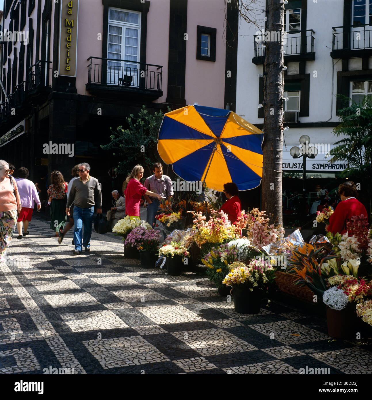 Street scene with flower sellers, Funchal, Madeira, Portugal Stock ...