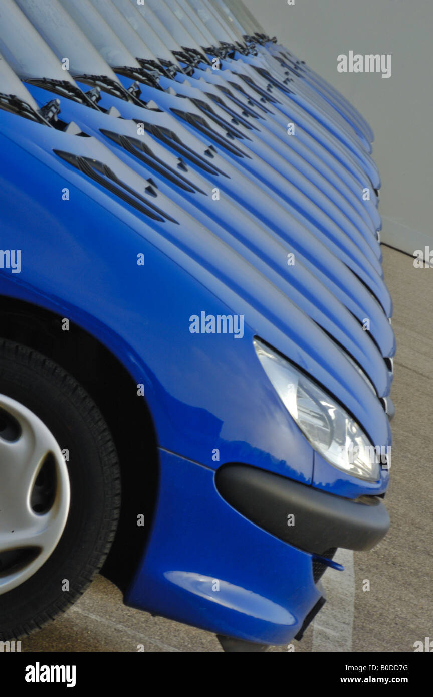 Cars in a line Stock Photo - Alamy