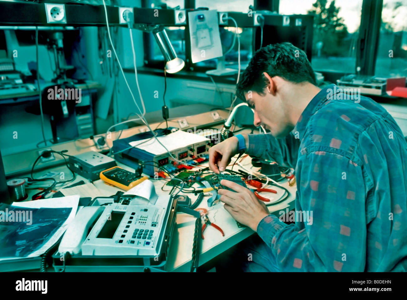 Technical lab wires hi-res stock photography and images - Alamy