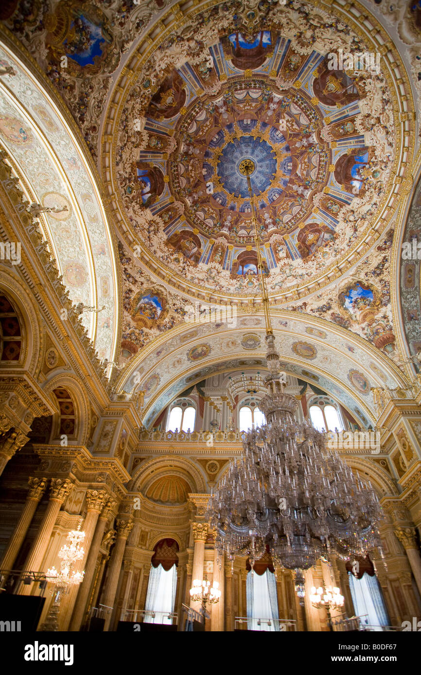 Muayede salonu ceremonial hall dolmabahce hi-res stock photography and ...