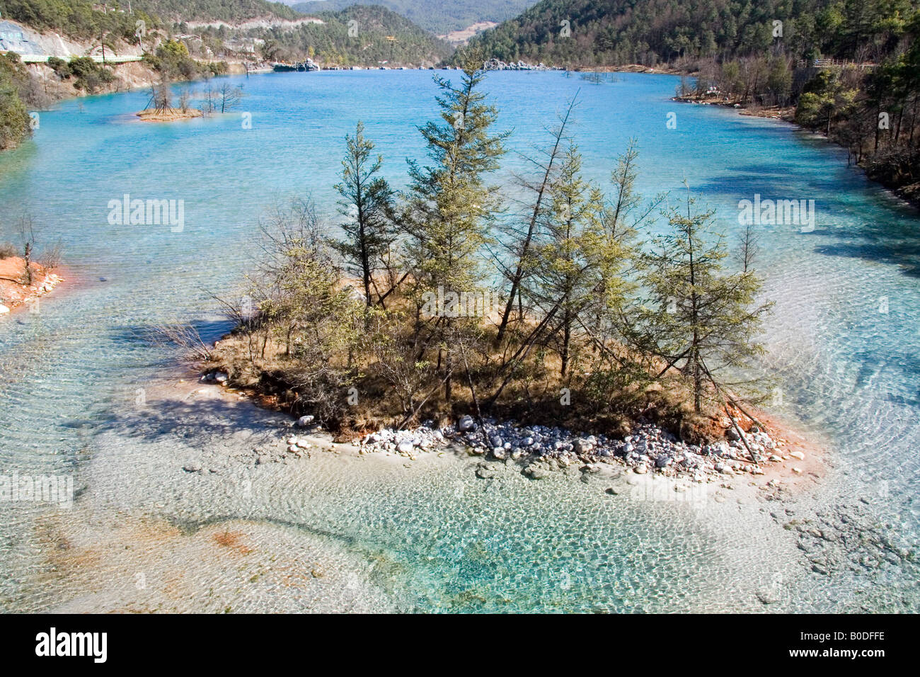 Clear blue water of the Jade Water Lake at Ganhaizi around Lijiang ...