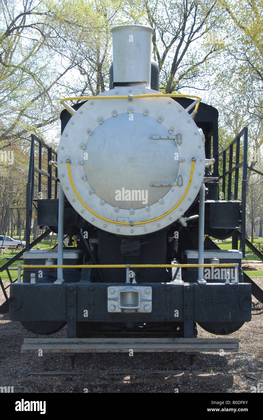 The front of a train sitting on railroad tracks Stock Photo - Alamy
