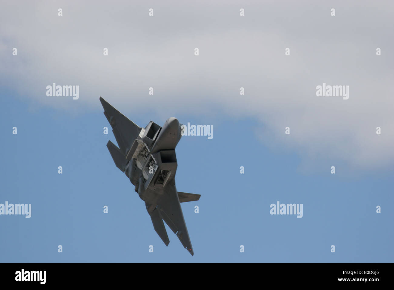 The F 22 Raptor is a 5th Generation Fighter that is gigantic leap in ...
