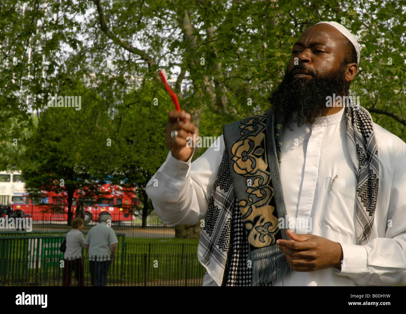 Please listen hi-res stock photography and images - Alamy