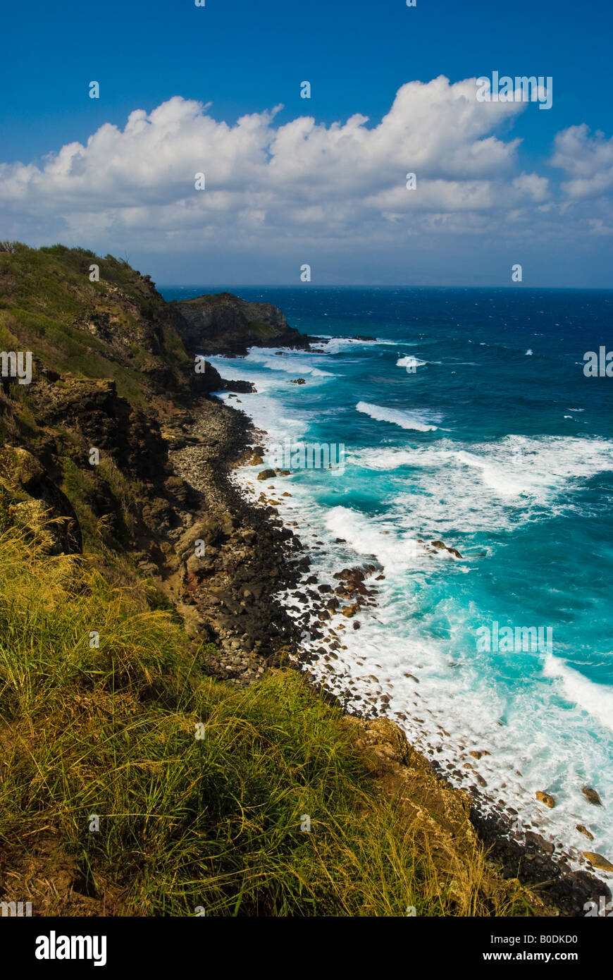 Cliffs and coastline on north shore of Maui at Poelua Bay Stock Photo ...
