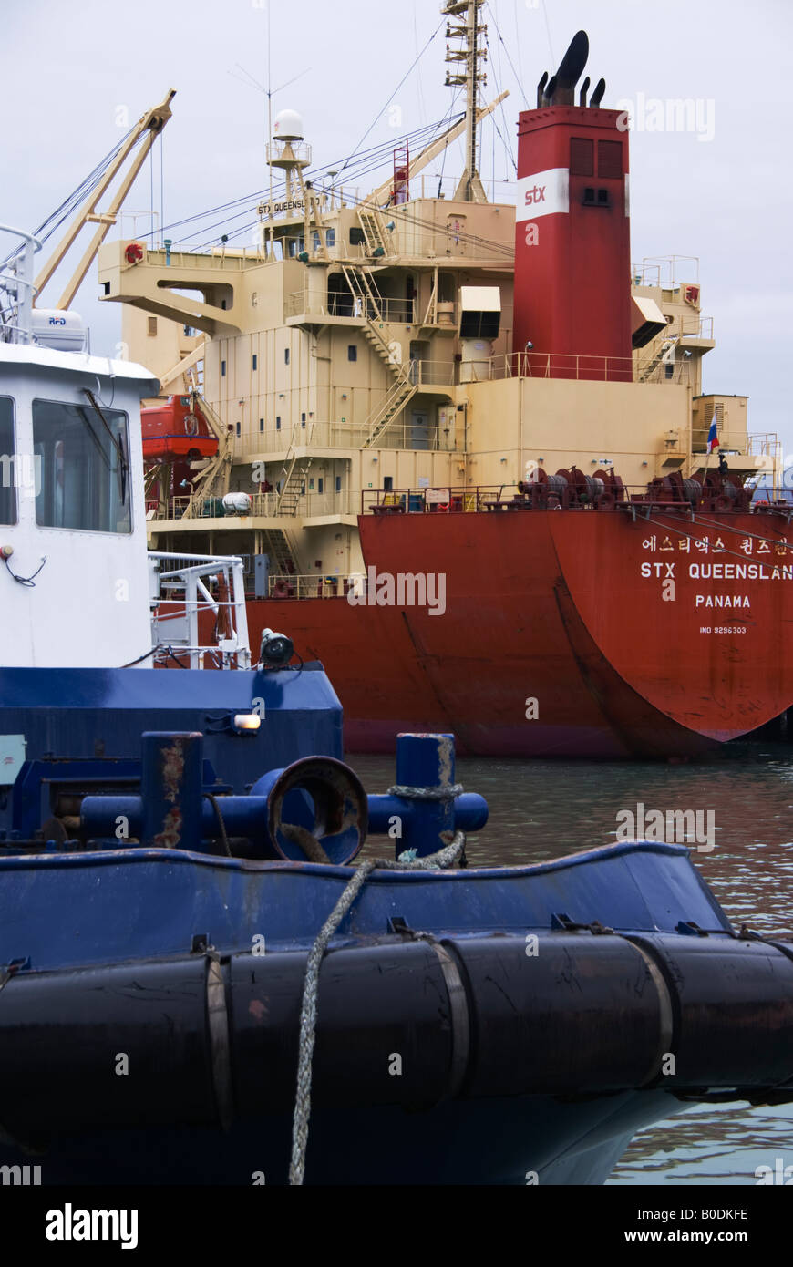 Stern of a tug hi-res stock photography and images - Alamy