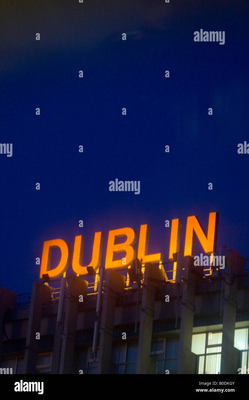 Orange sign color hi-res stock photography and images - Alamy