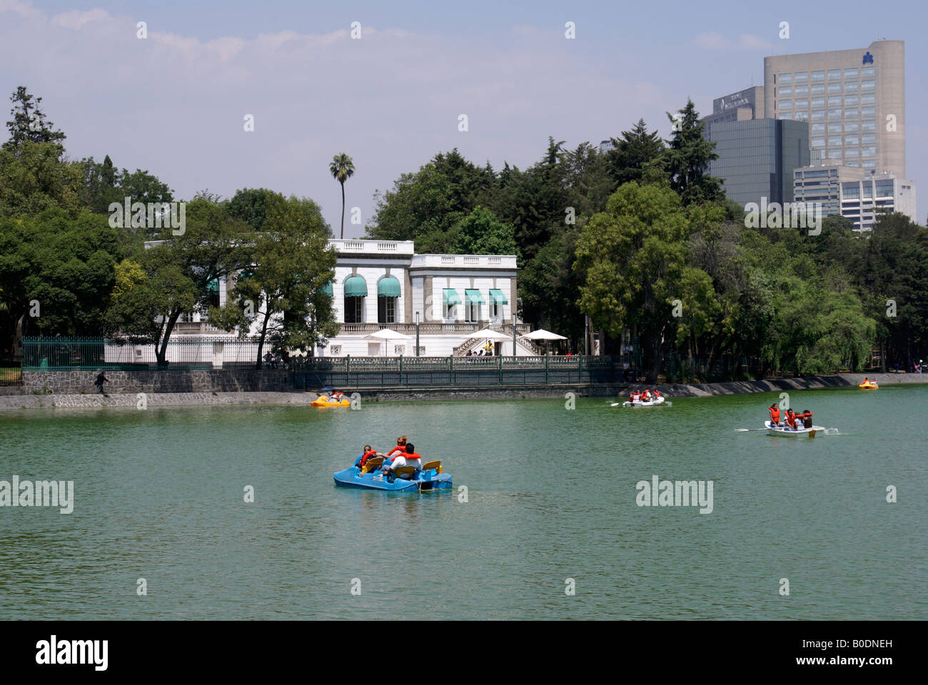 Lago de chapultepec mexico city hi-res stock photography and images - Alamy