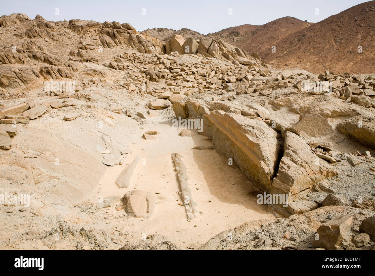 The Roman quarry site at Mons Claudianus, Eastern Desert, Egypt Stock ...