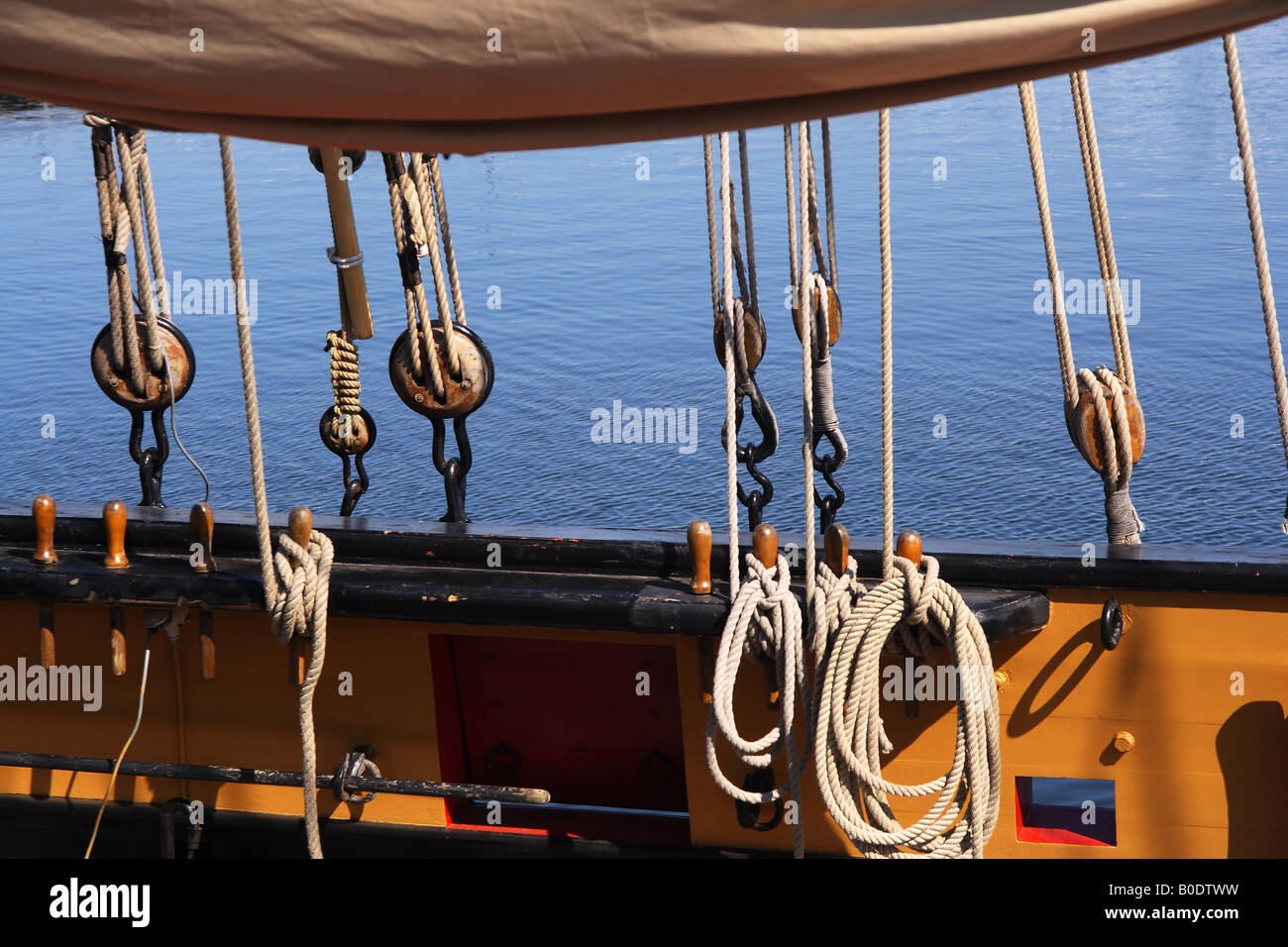 Wooden mast of a schooner hi-res stock photography and images - Alamy