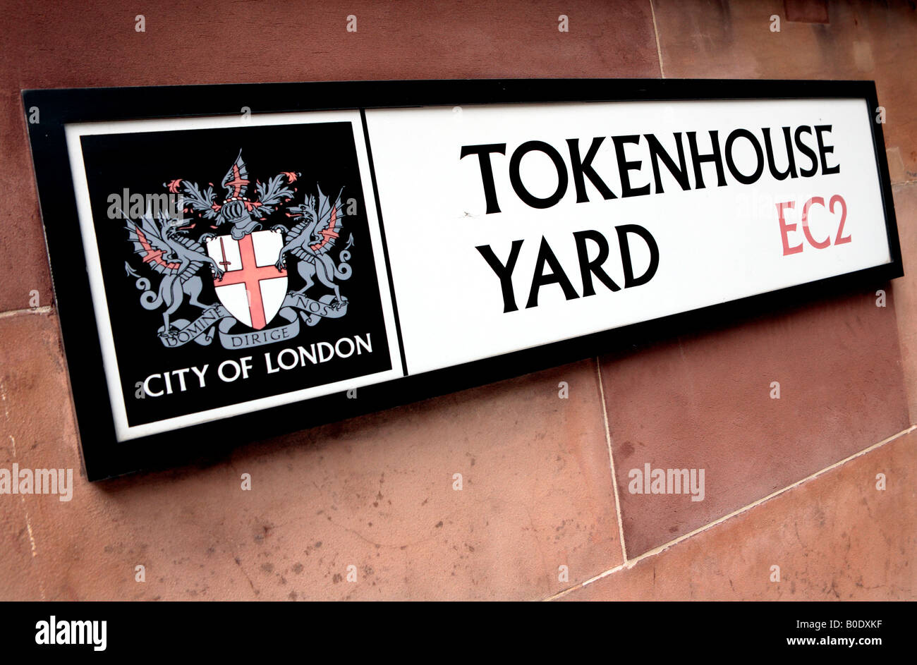 City of London street sign in London, England Stock Photo - Alamy