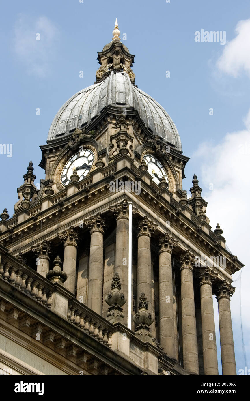 Leeds Town Hall, West Yorkshire Stock Photo - Alamy
