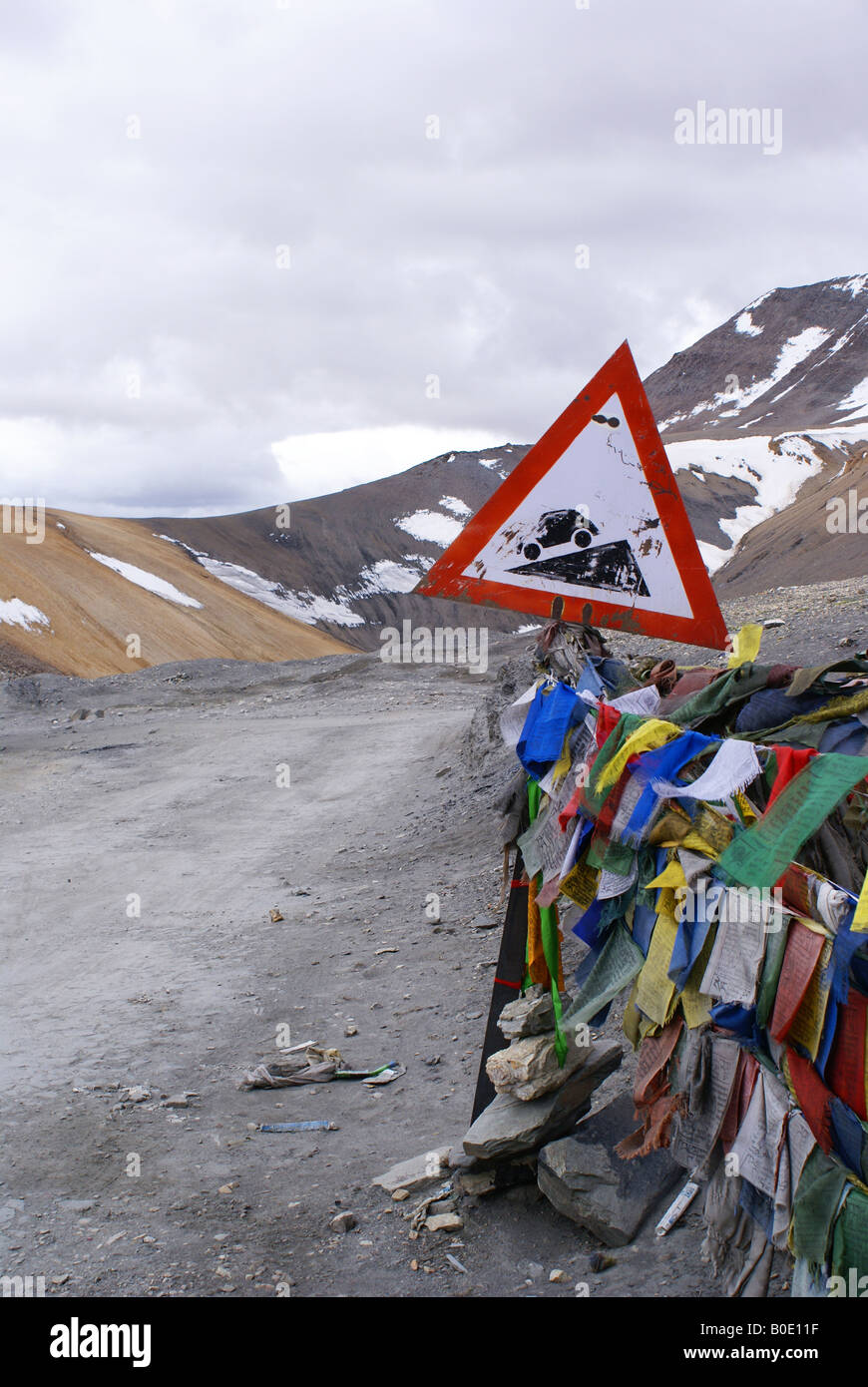Road sign on Leh to Manali highway, Ladakh, India Stock Photo - Alamy