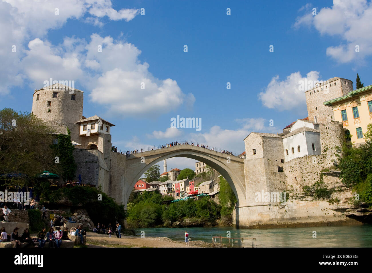 Mostar bridge war hi-res stock photography and images - Alamy