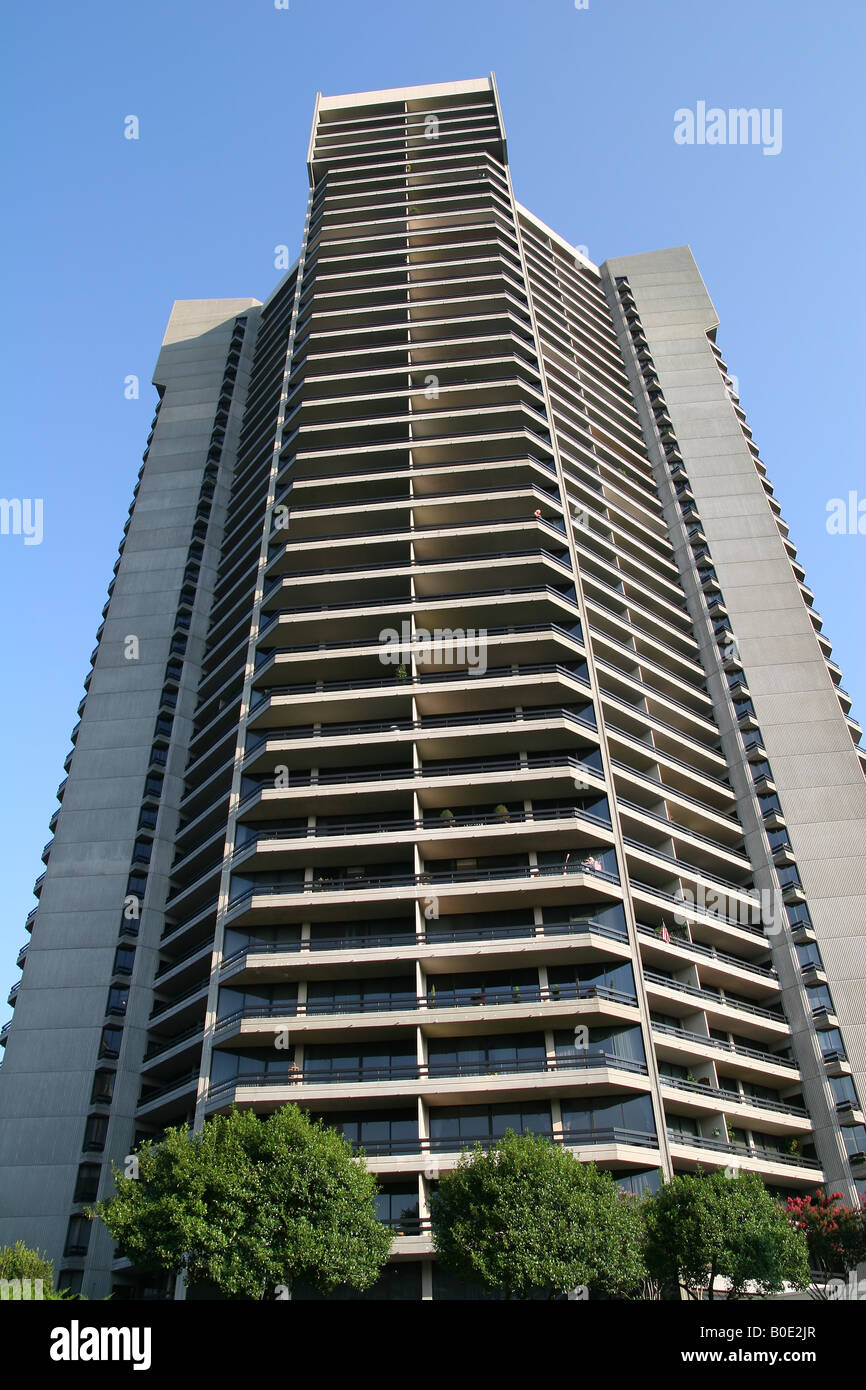 A high rise condo or apartment building with balconies Stock Photo - Alamy