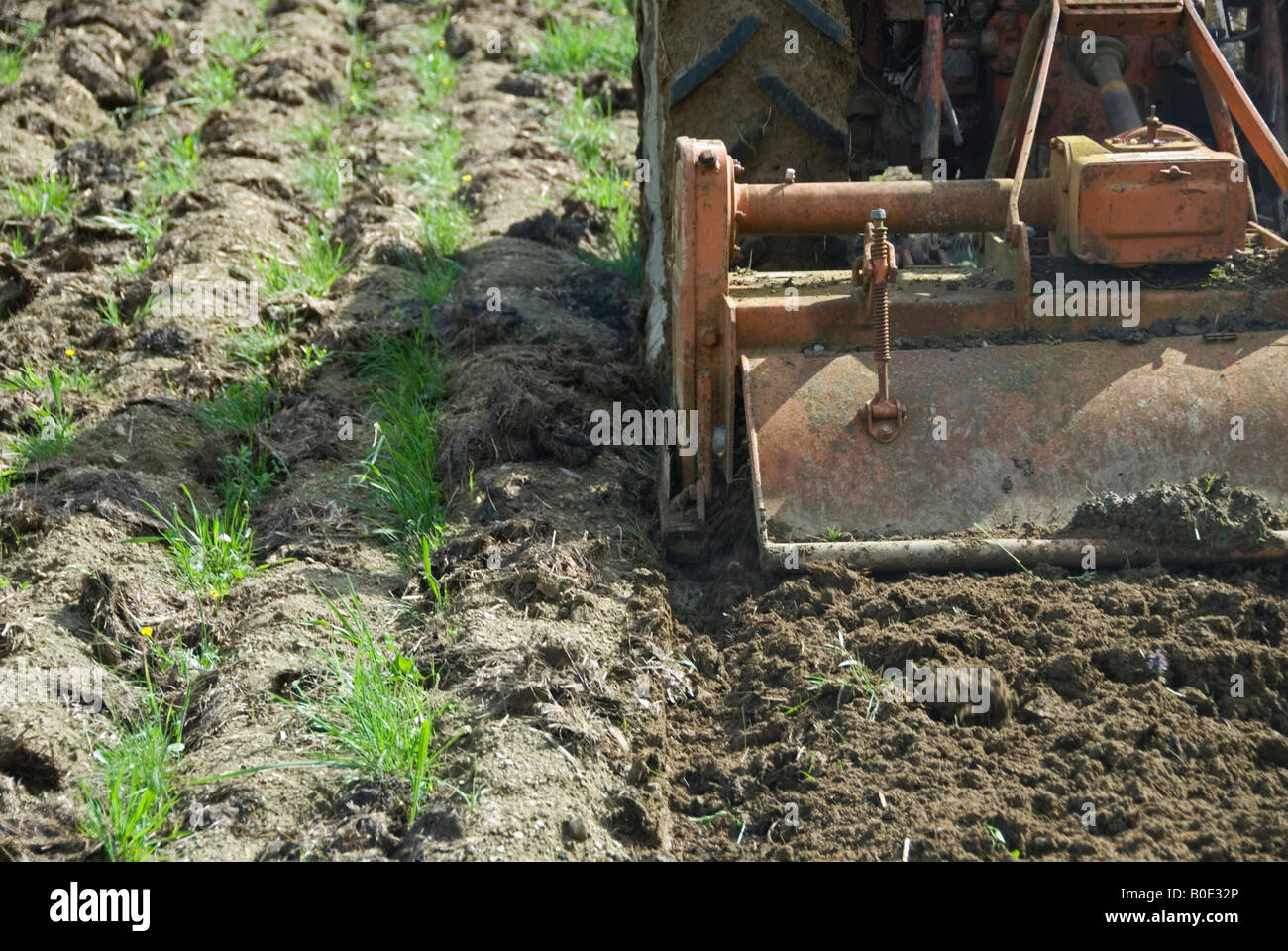 Rake soil tilth hi-res stock photography and images - Alamy