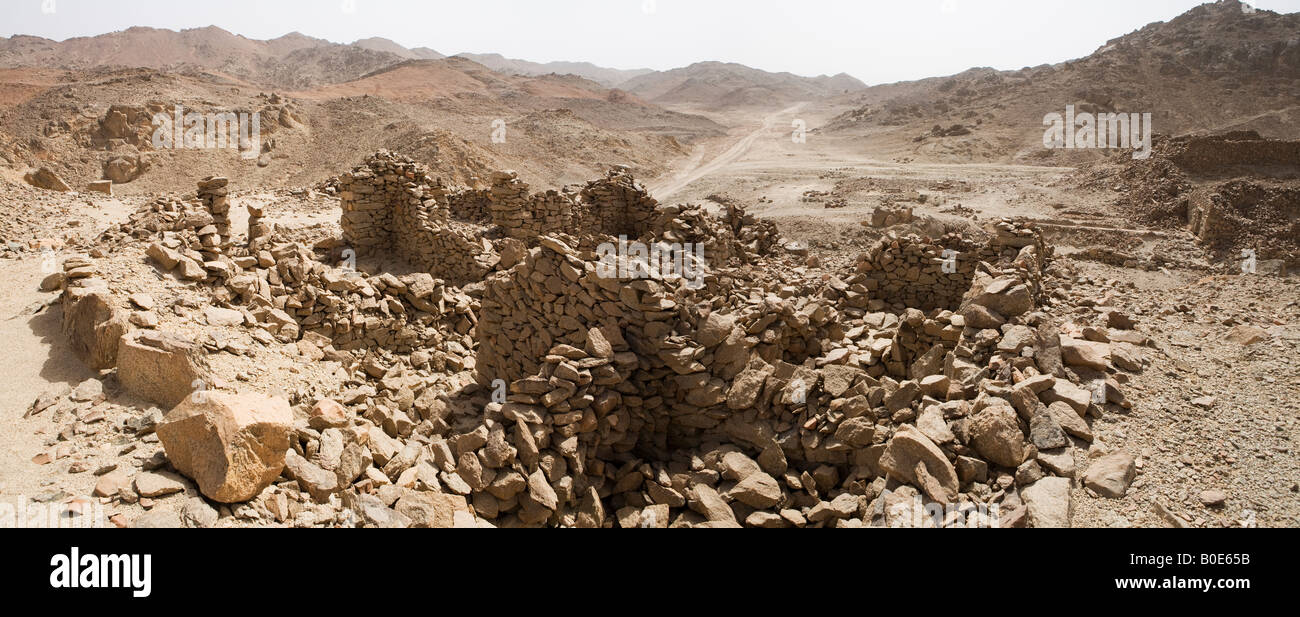 Panorama of Mons Claudianus, Eastern Desert, Egypt Stock Photo - Alamy