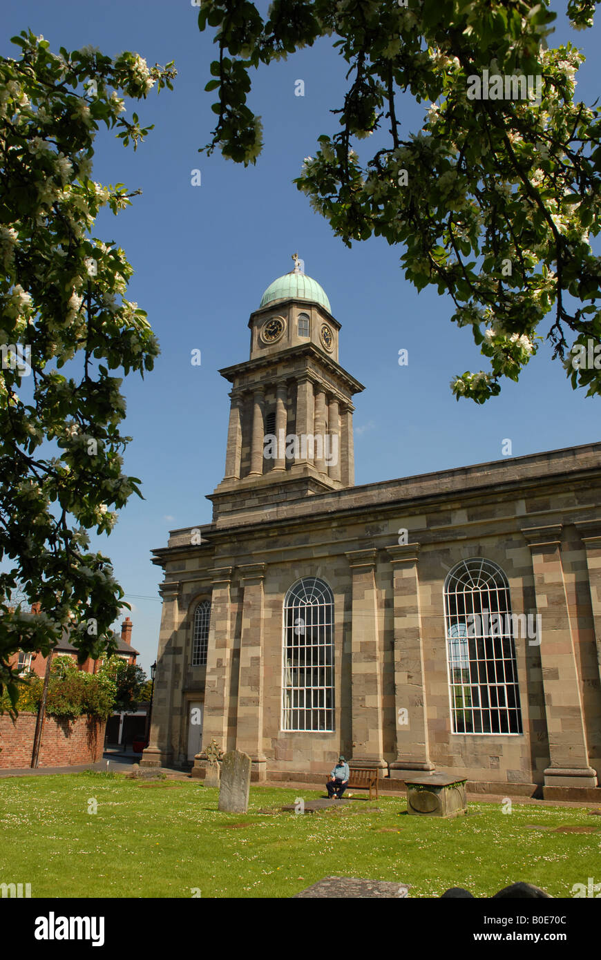 Churches in britain hi-res stock photography and images - Alamy