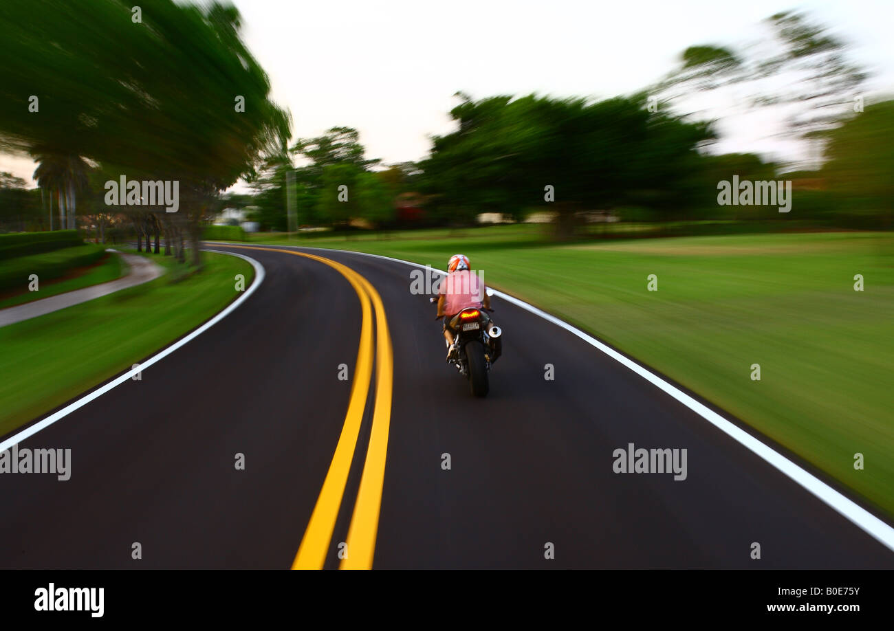 Suzuki sport motorcycle hi-res stock photography and images - Alamy