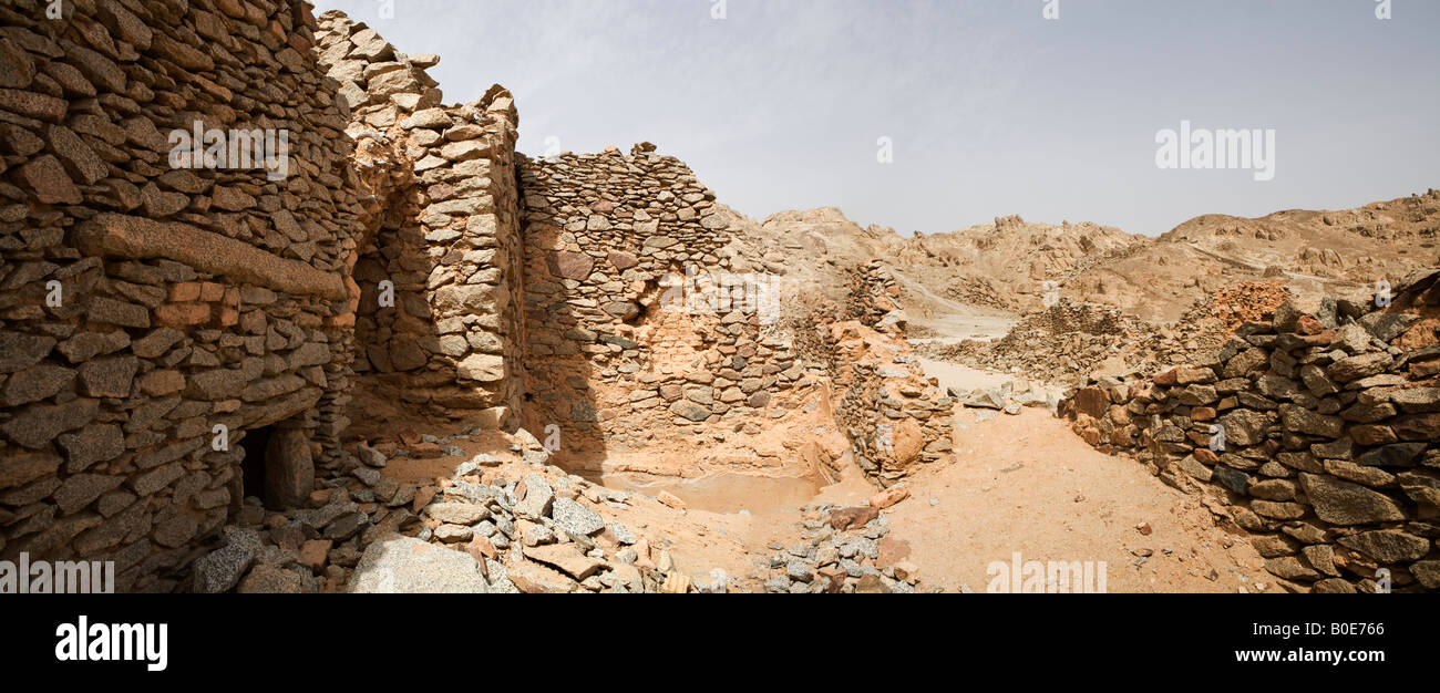 Panorama of Mons Claudianus, Eastern Desert, Egypt Stock Photo - Alamy