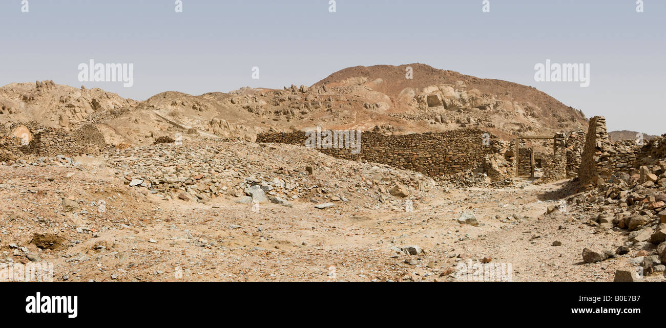 Panorama of Mons Claudianus, Eastern Desert, Egypt Stock Photo - Alamy