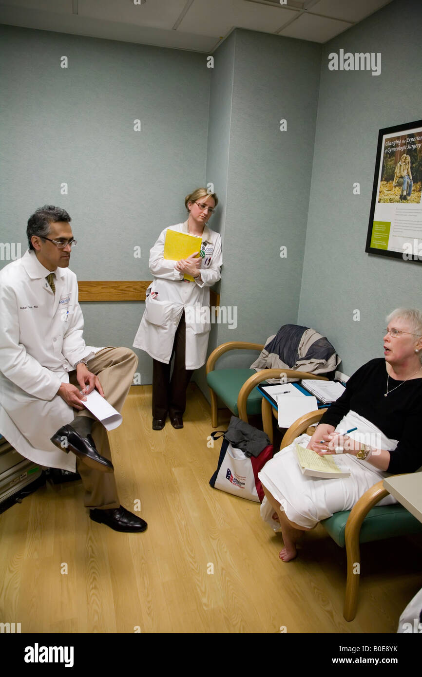 Patient participating in clinical trial of new cancer treatment meets ...