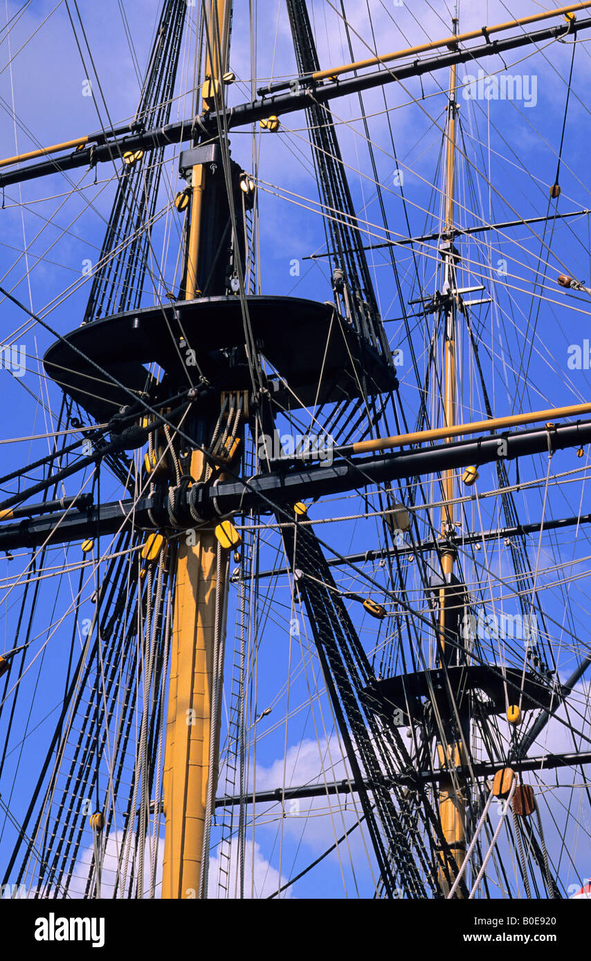 Hms victory anchor hi-res stock photography and images - Alamy