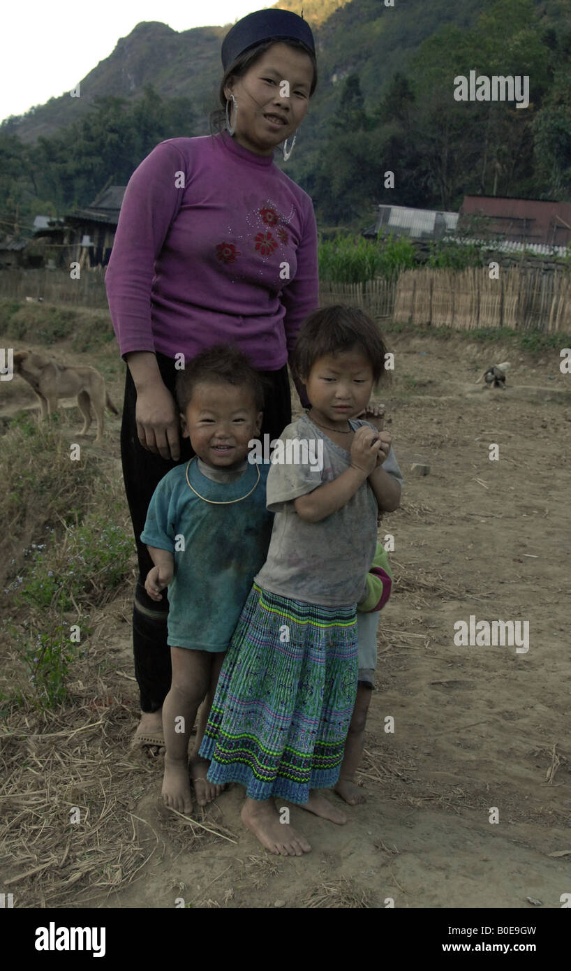 sin chi , black hmong family Stock Photo - Alamy