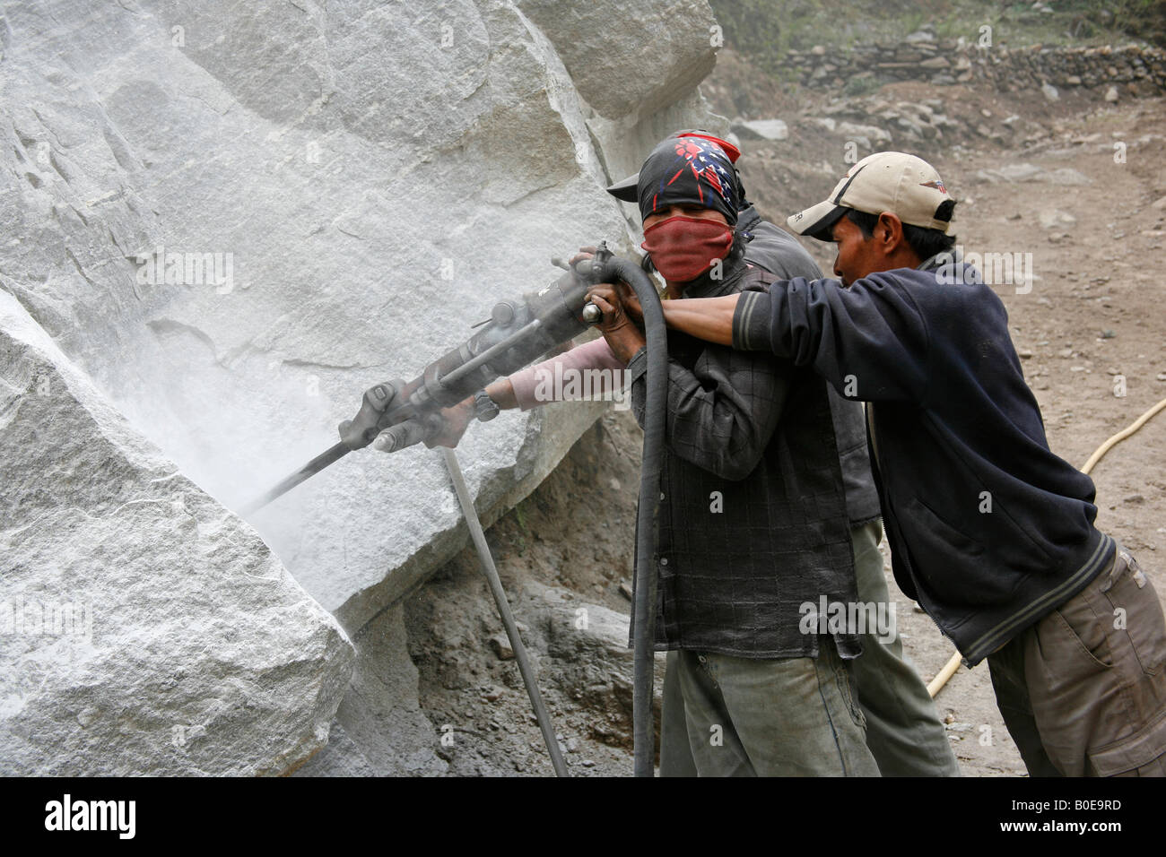 road construction workers preparing for dynamiting annapurna nepal ...