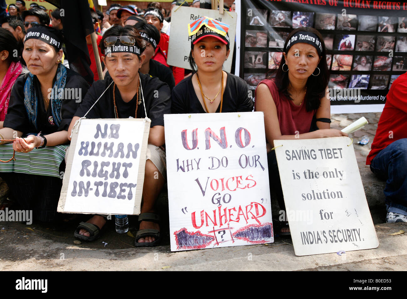 Tibetan human rights hi-res stock photography and images - Alamy