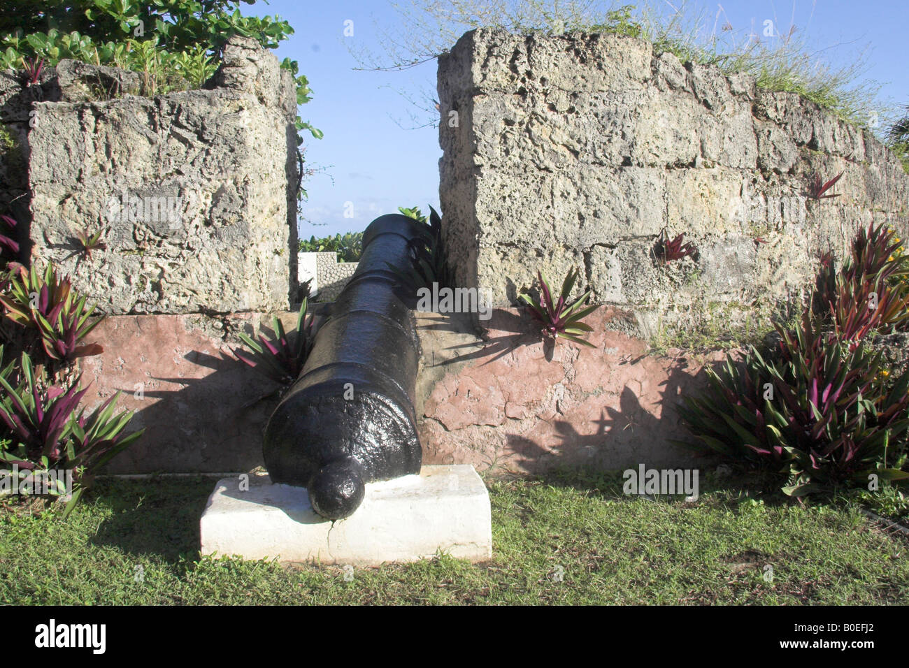 Gun Emplacement High Resolution Stock Photography and Images - Alamy