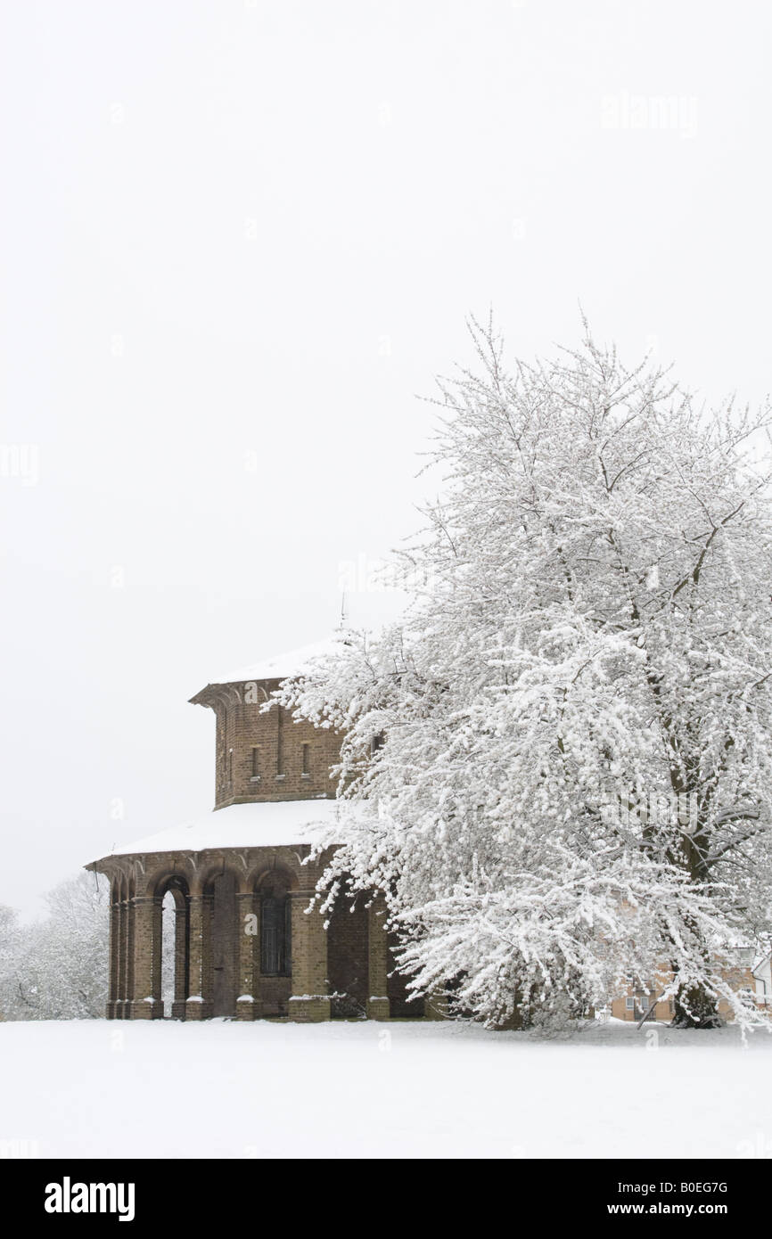 Pump house and water tower hi-res stock photography and images - Alamy