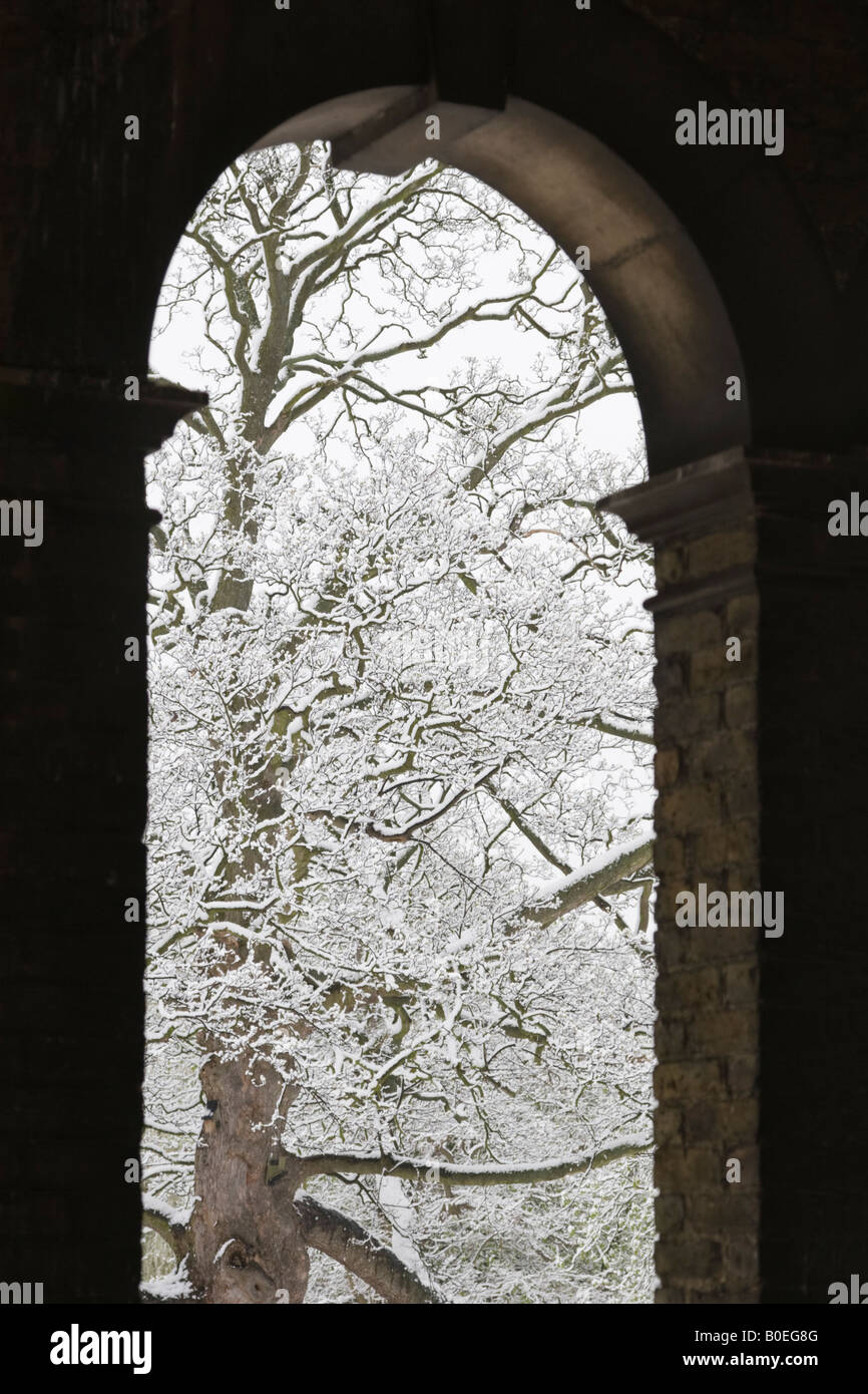 Pump house tower hi-res stock photography and images - Alamy