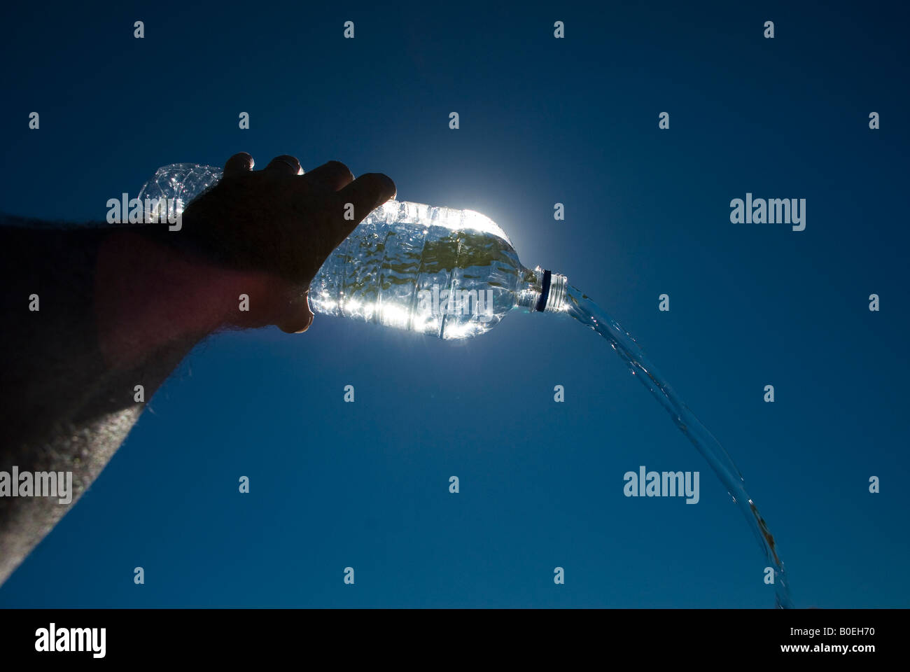 Solar water distillation hi-res stock photography and images - Alamy