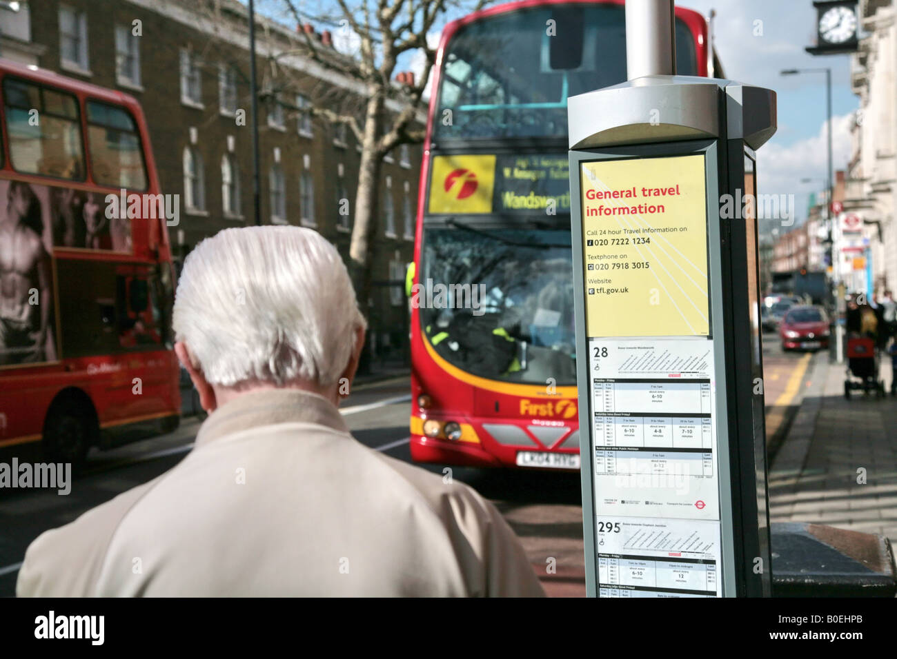elderly man waiting for bus Stock Photo - Alamy